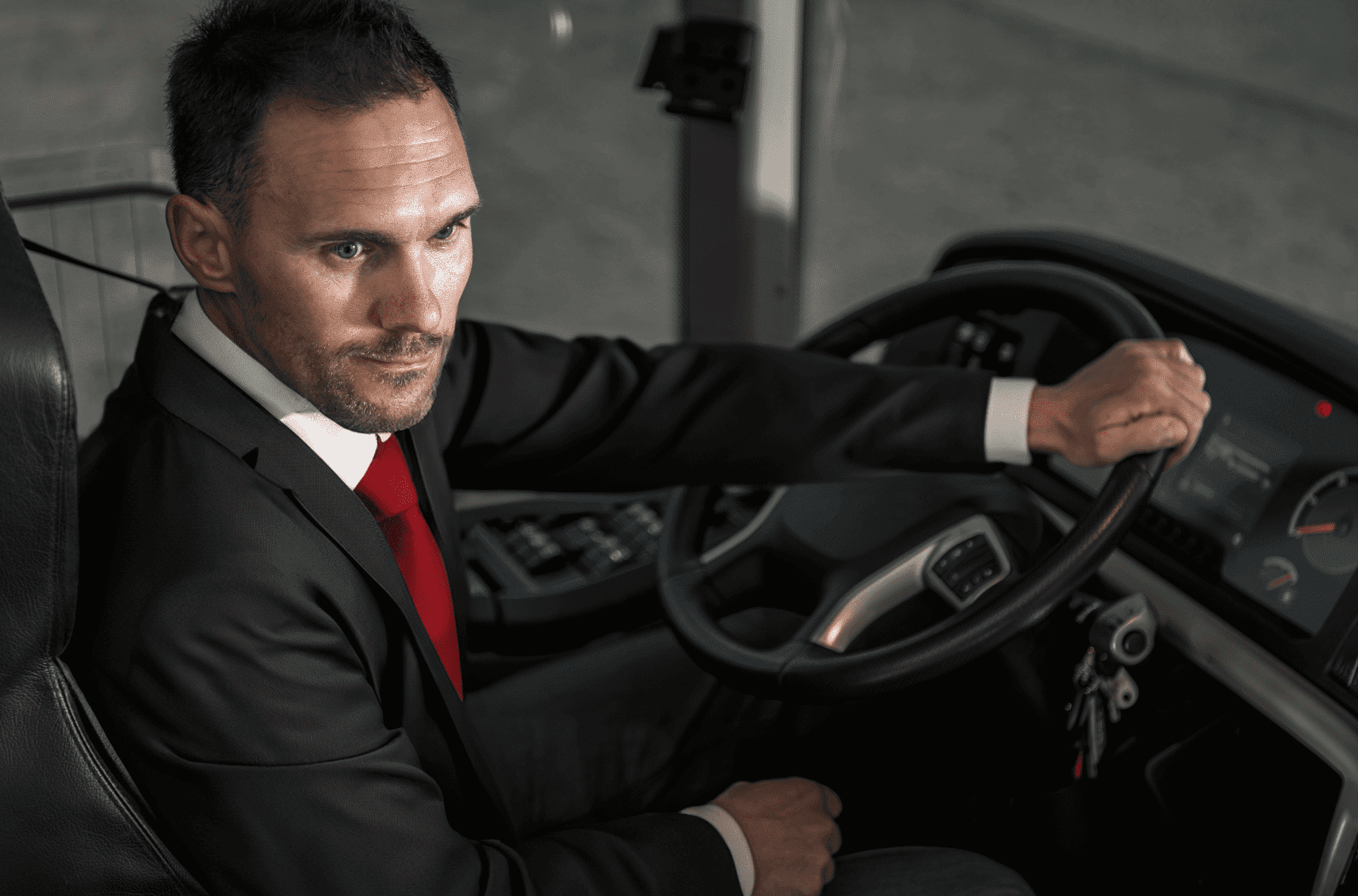 Private Chauffeur Service by Coach | Infinity Luxe